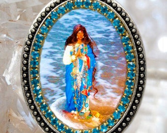Saint Sara Necklace - Etsy