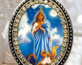 Saint Sara Necklace - Etsy