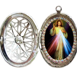 Jesus Christ Stainless Steel Locket - Necklace - Etsy