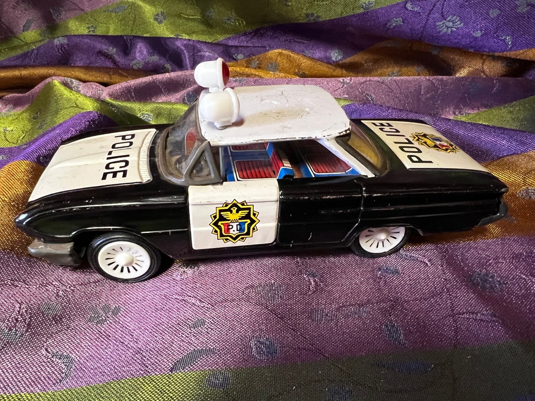 Vintage Tin Toy Police Car Tin Car Police Department P D Police Car ...