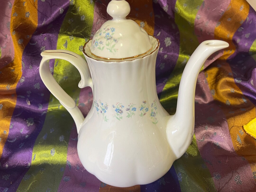 Vintage Crown Regal Teapot: Curtea De Arges Fine Porcelain, Blue Floral ...