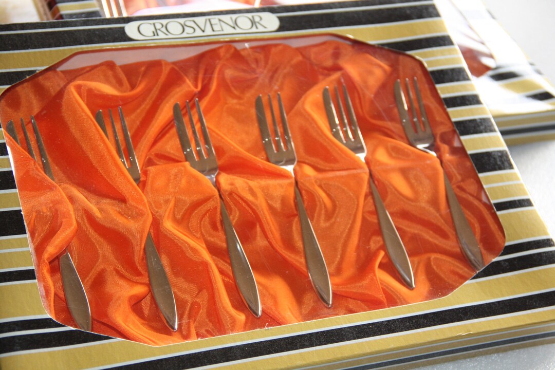 Grosvenor Grosvenor by Mytton Rodd Cake Forks Stainless Steel Setting ...