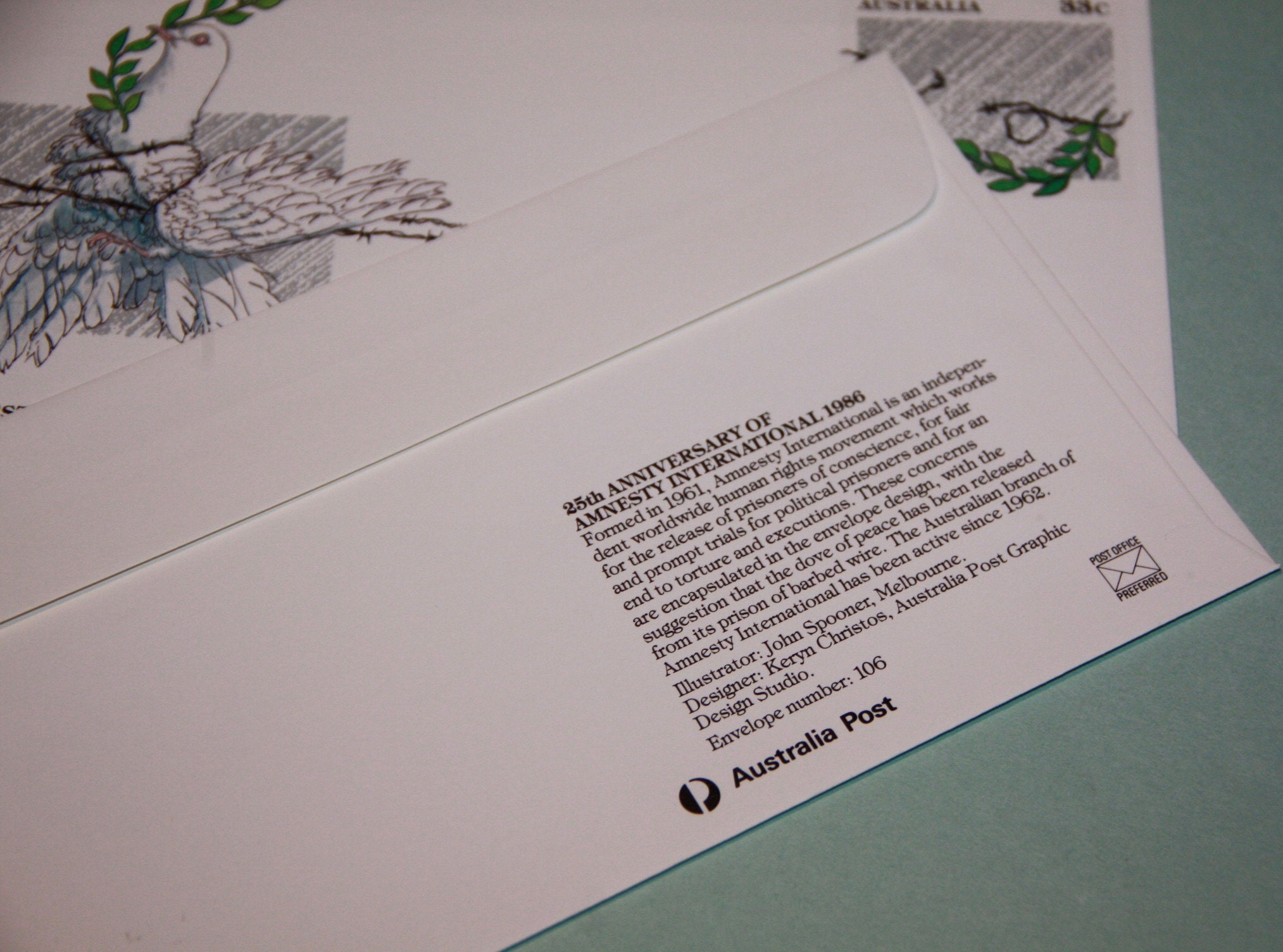 2 Australia Post Envelopes 1986 25th Anniversary of Amnesty ...