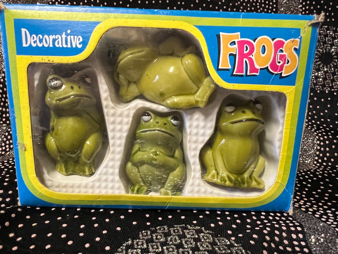 Vintage Frogs Original Box Never Used Set of Frogs Boxed Green Frogs ...