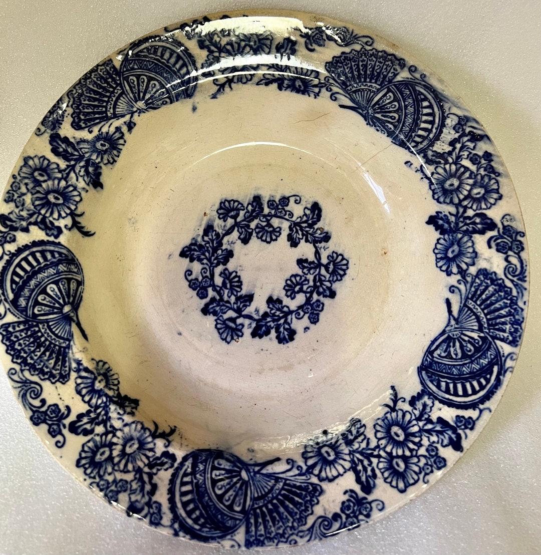 Antique Blue & White Pottery Bowl: Colonial Display Prop - Etsy