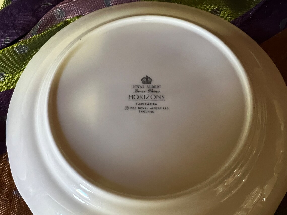 Royal Albert Bone China Horizons Fantasia X 21 Cm Plates Royal Albert ...