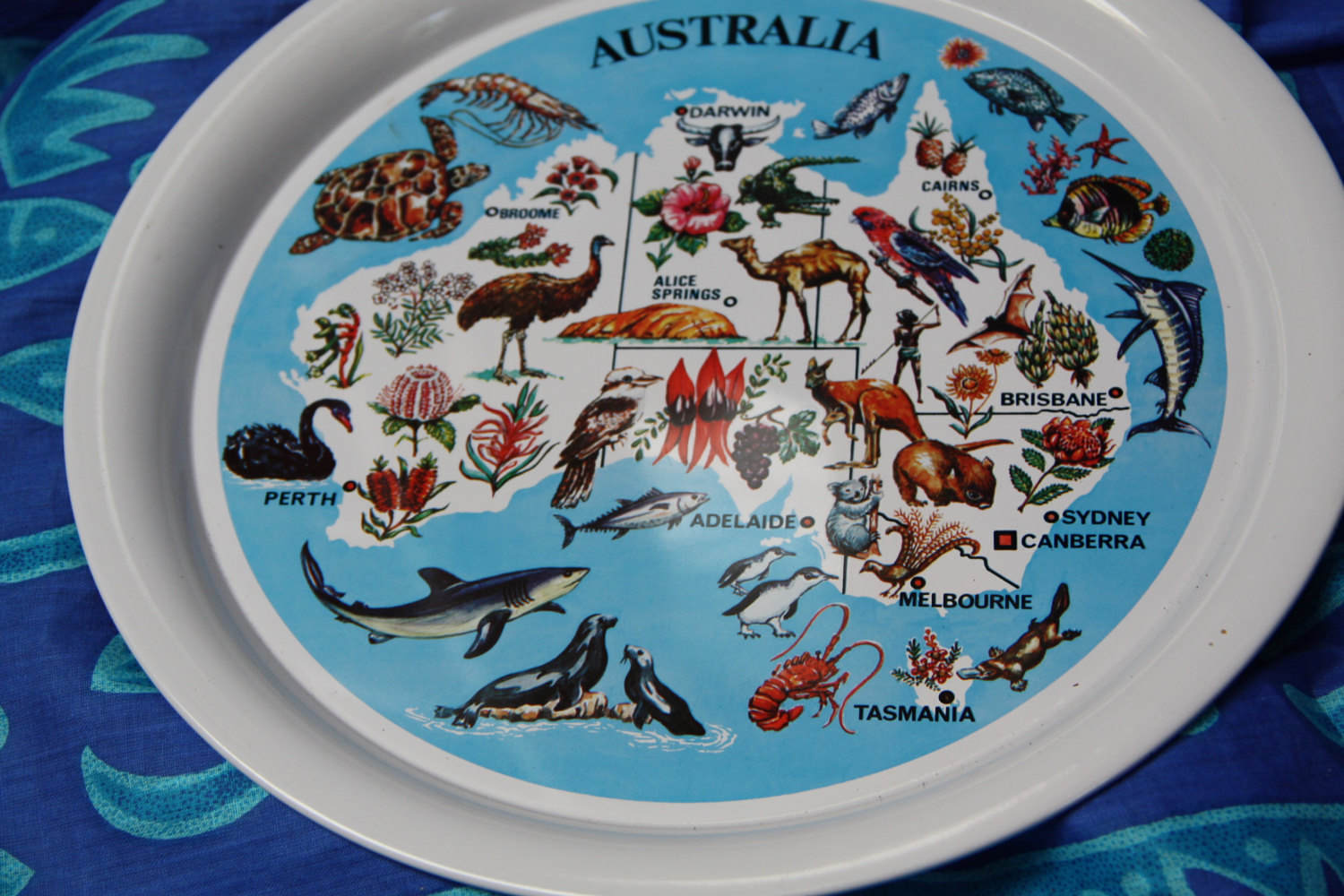 Vintage Tray Made in Japan Vintage Australian Souvenir Map of Australia ...