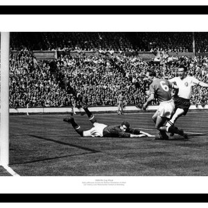 Bolton Wanderers 1958 FA Cup Final Nat Lofthouse Scores Photo | Etsy