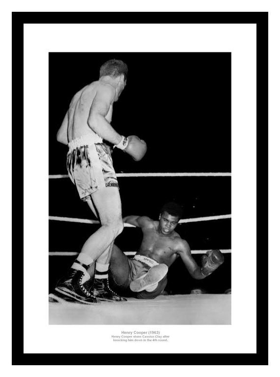 Henry Cooper Knocks Down Muhammad Ali 1963 Boxing Photo - Etsy