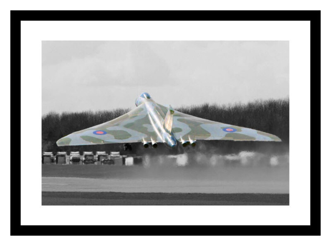 Vulcan Bomber Spot Colour Aviation Photo Memorabilia - Etsy