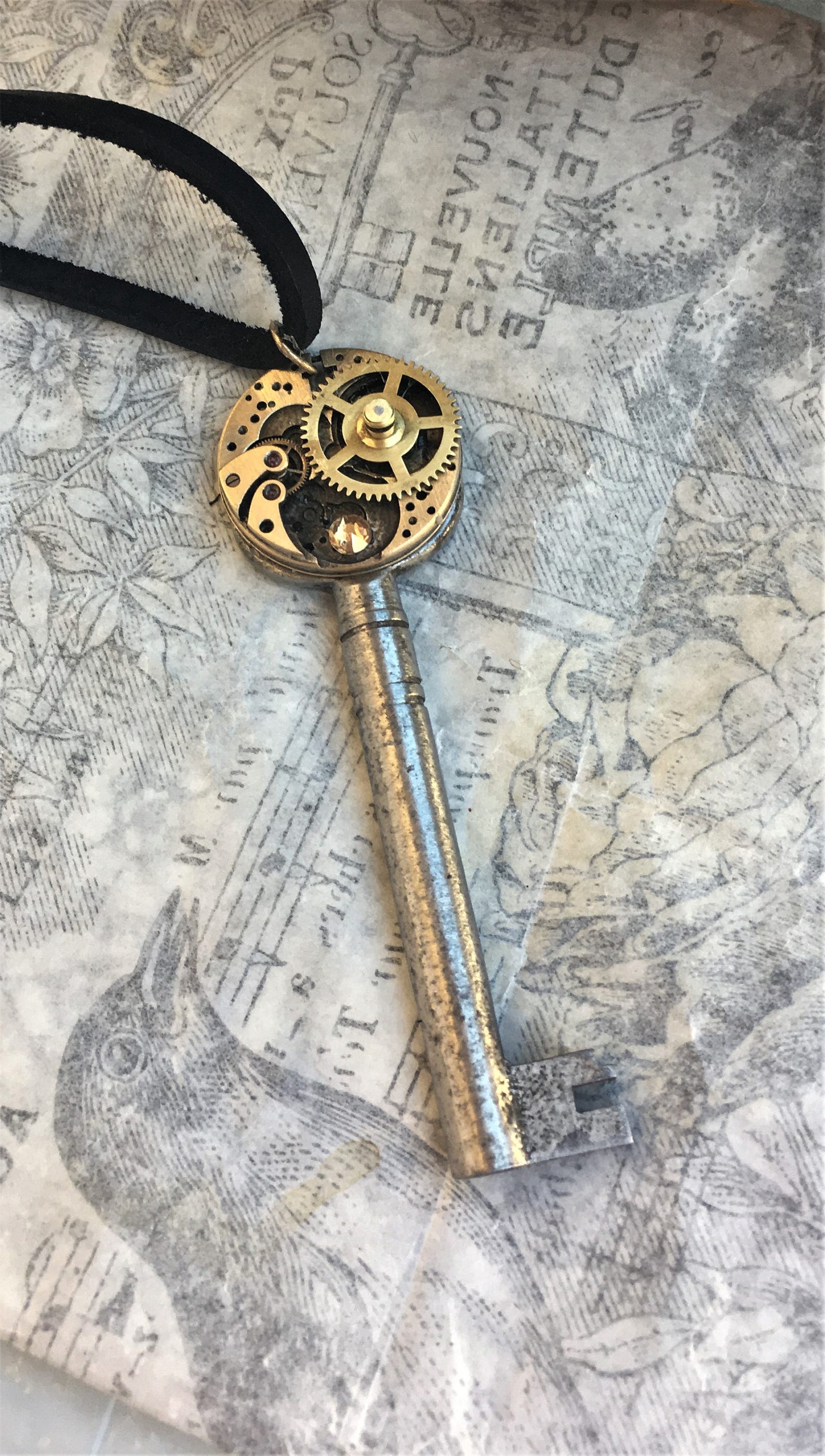 Men's Steampunk Skeleton Key Necklace, Key Watch Necklace, Men's ...