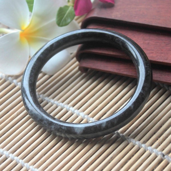 Black Jade Bangle - Etsy