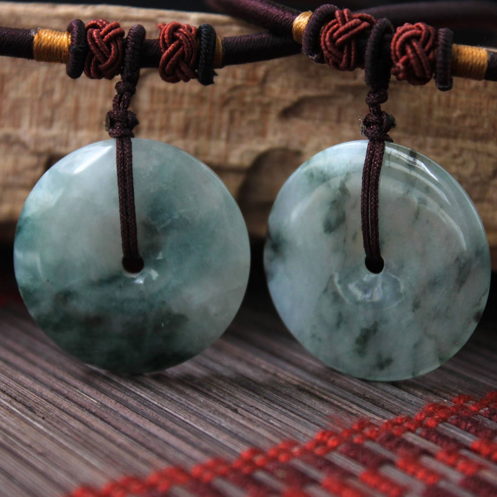 Green Forest-moss-in-snow Jadeite Jade grade A | Etsy