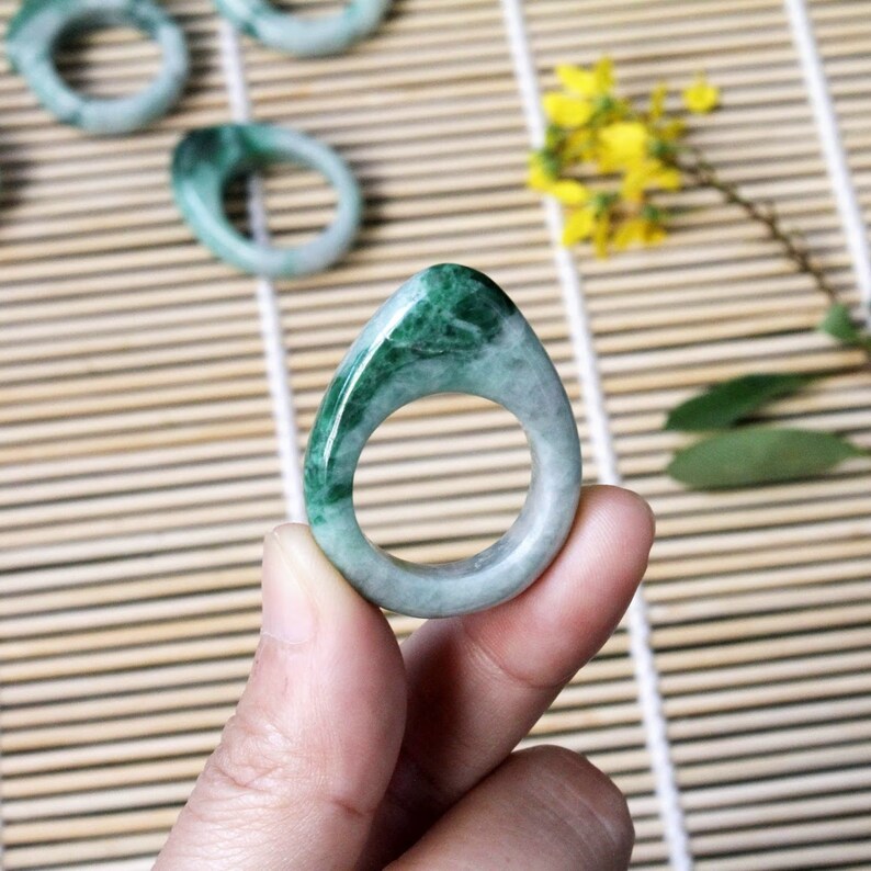 Apple Delight Apple Green Jadeite Jade grade A Hand Carved - Etsy