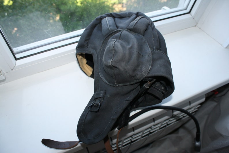 Modern russian tank helmet - dongoto