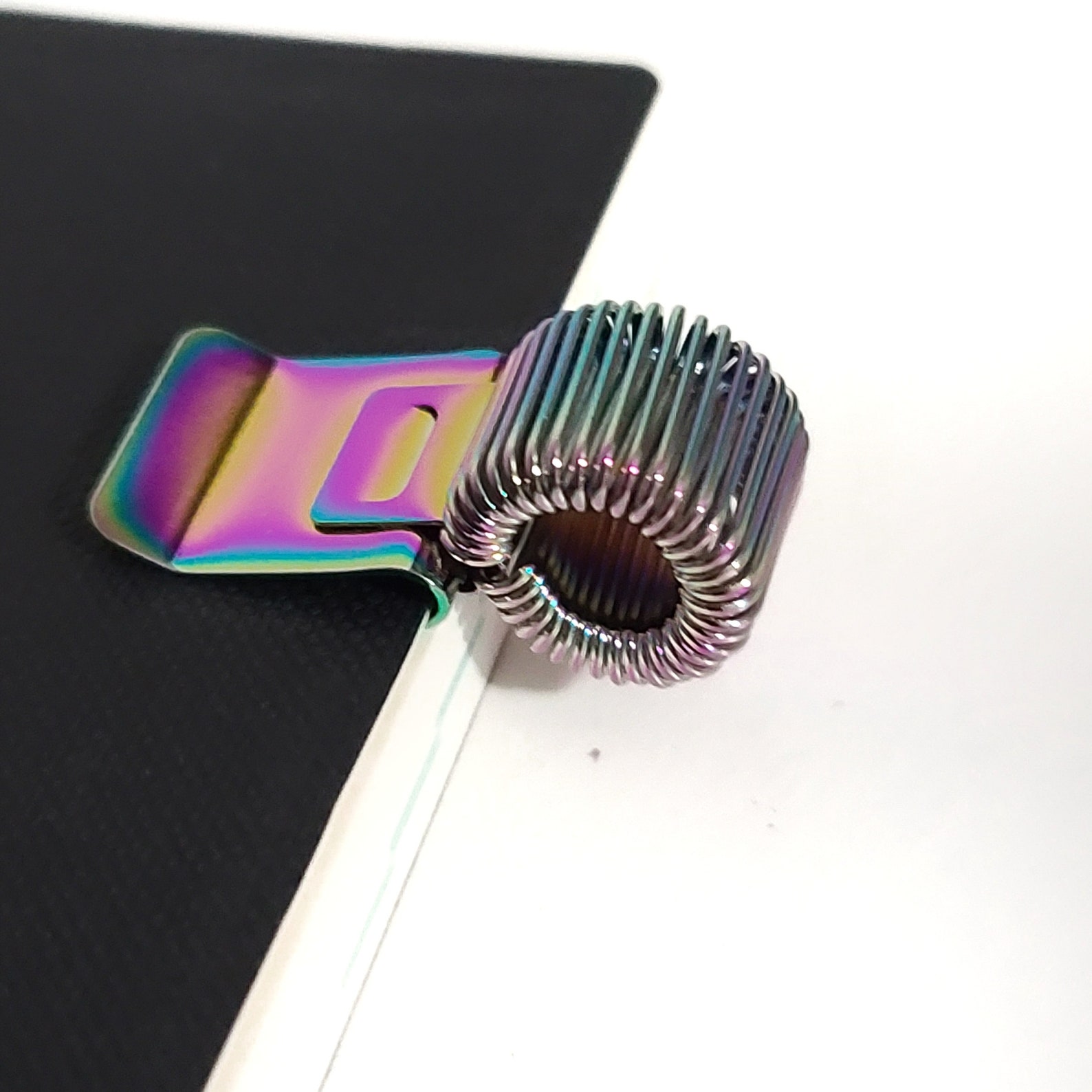 GOLD Metal Spring Pen Clip Pen Holder Holds Large Pens Too - Etsy