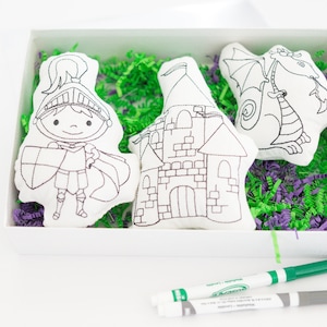 Knight Doodle Dolls Gift Set - Dragon and Castle Knight Coloring Set ...