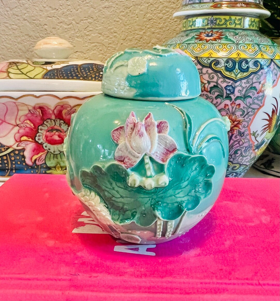 Vintage (antique) Chinese Turqoise Majoloca Lotus & Crane Ginger Jar ...