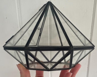 Vintage 1988 Handmade Glass Leaded Pyramid Mirrored Curio Display Case ...