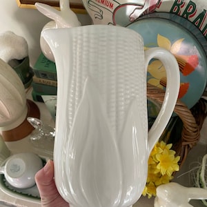 Vintage White Painted Corn Pitcher - Etsy