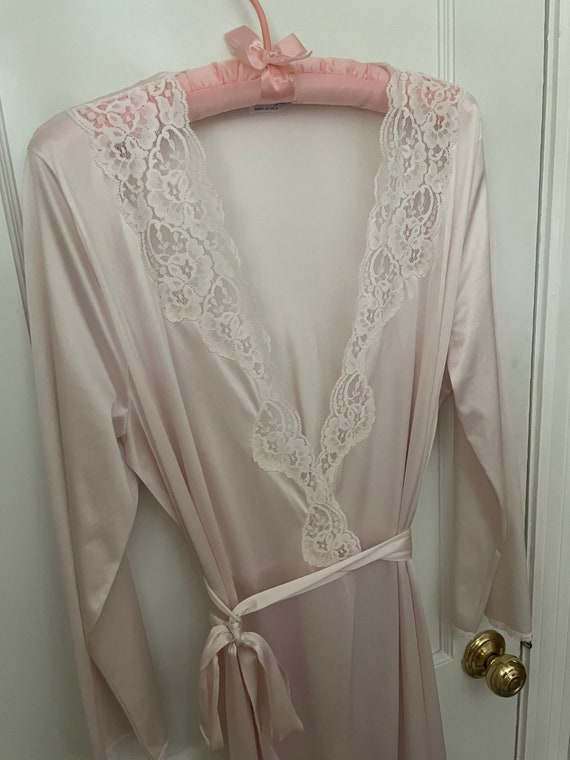 Vintage Vanity Fair pink robe - Gem