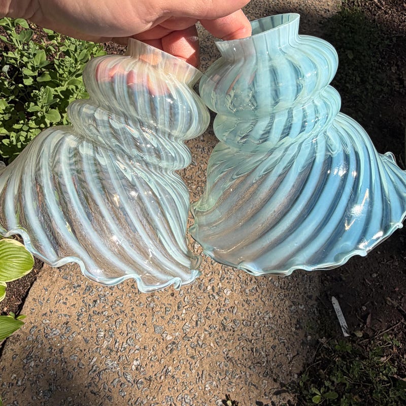 Vintage Fenton Swirl Lamp - Etsy