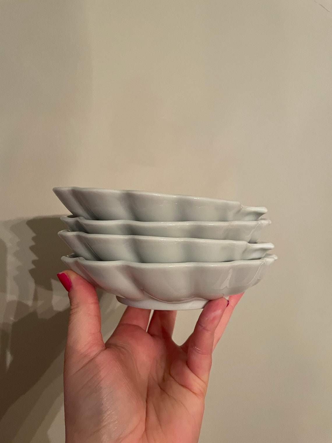 White Clamshell Snack Plates-set of 4 - Etsy