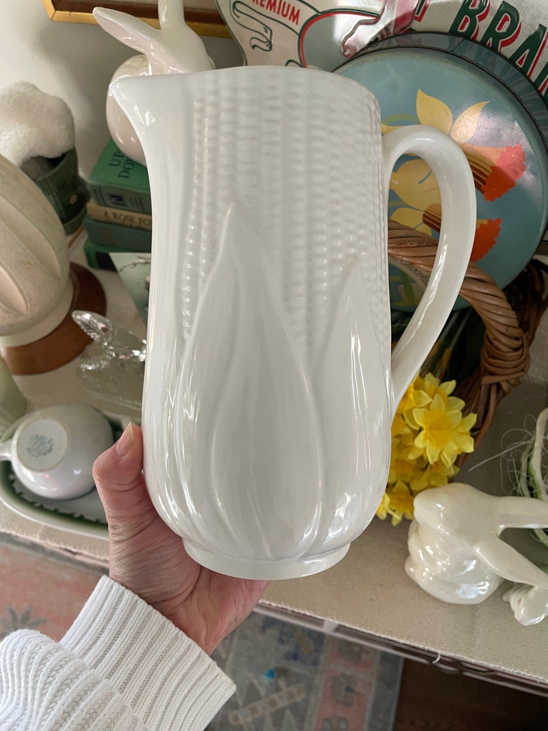 Vintage White Painted Corn Pitcher - Etsy