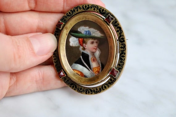 Large antique extraordinary hand painted portrait pin… - Gem
