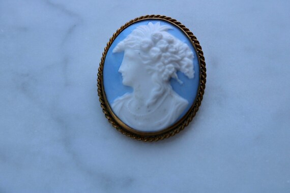 Victorian Antique ceramic painted cameo - Gem