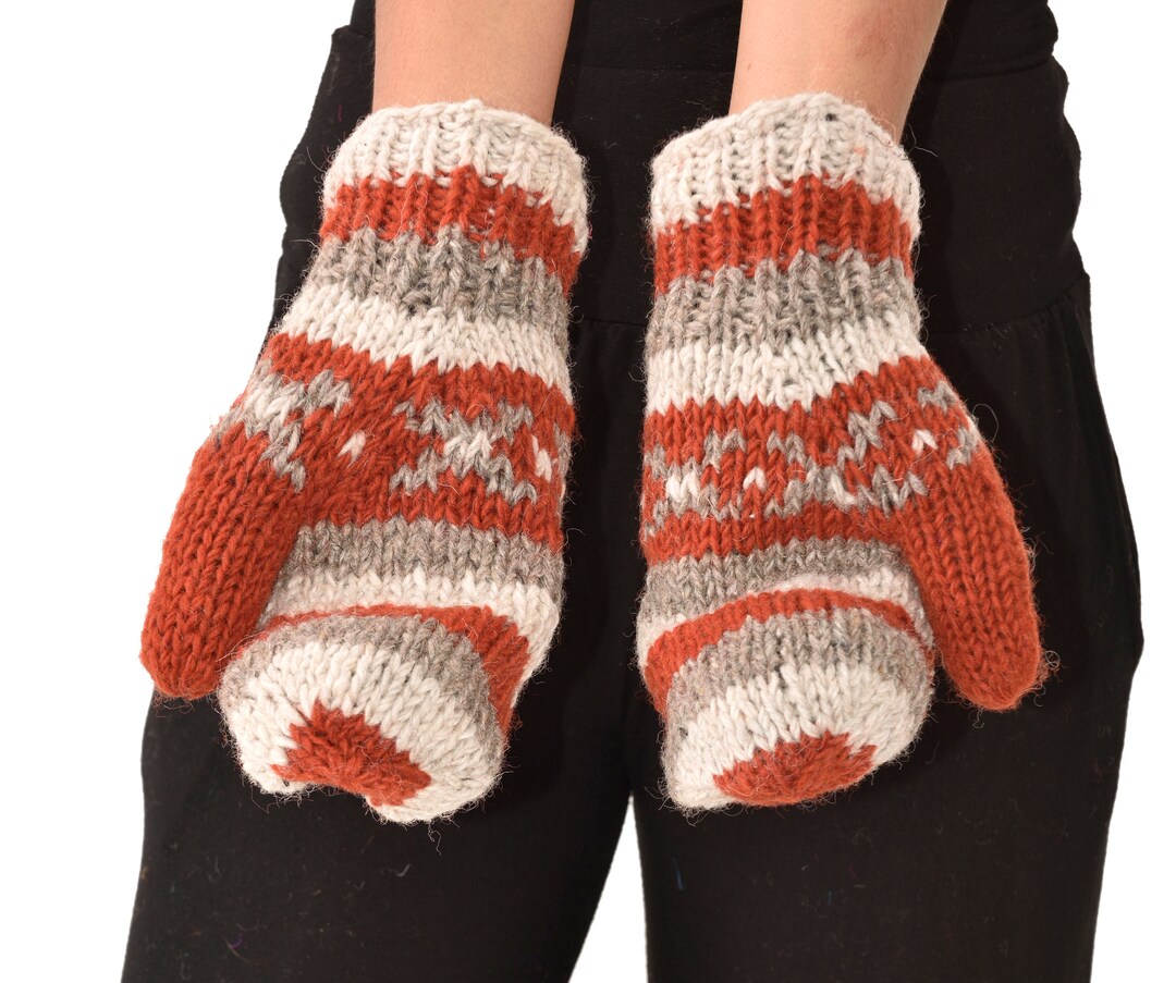 Hand Knitted Merino Wool Mittens: Fleece Lined Himalayan Winter Warmth ...