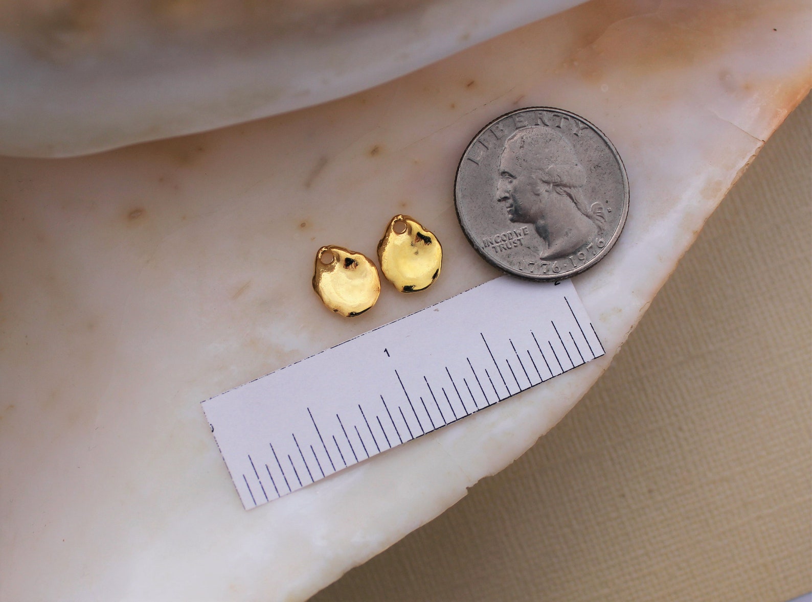 20/50/100 PCS Bright Gold Tiny Single Rose Petal Stamping Tag Charms ...