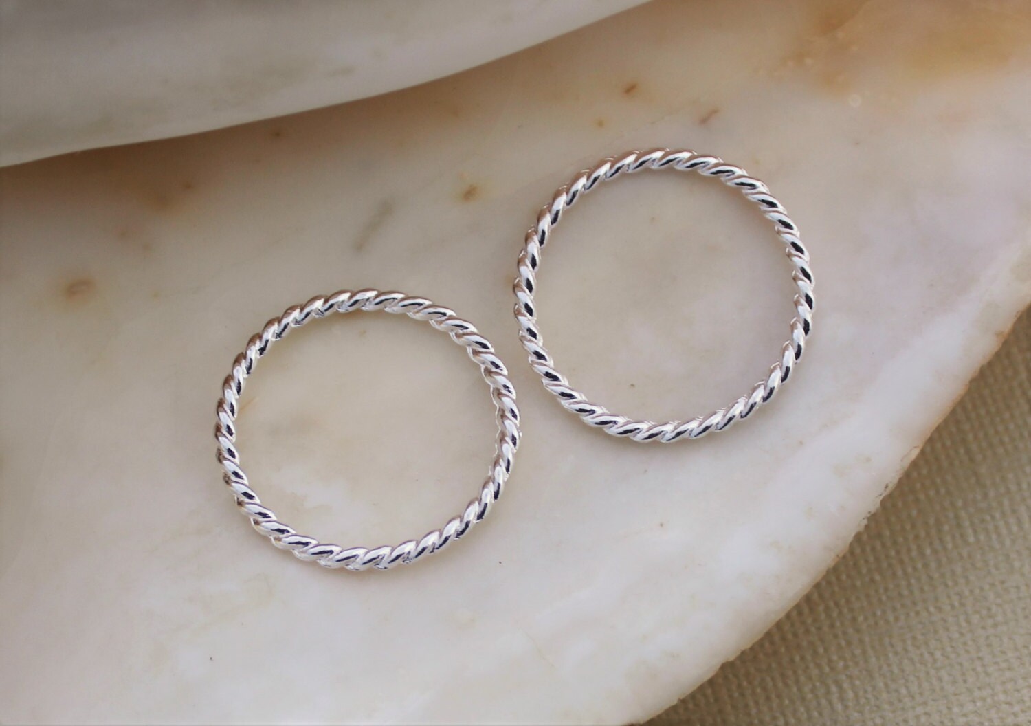 20/50/100 PCS Bright Silver Round Twisted Linking Ring - Etsy
