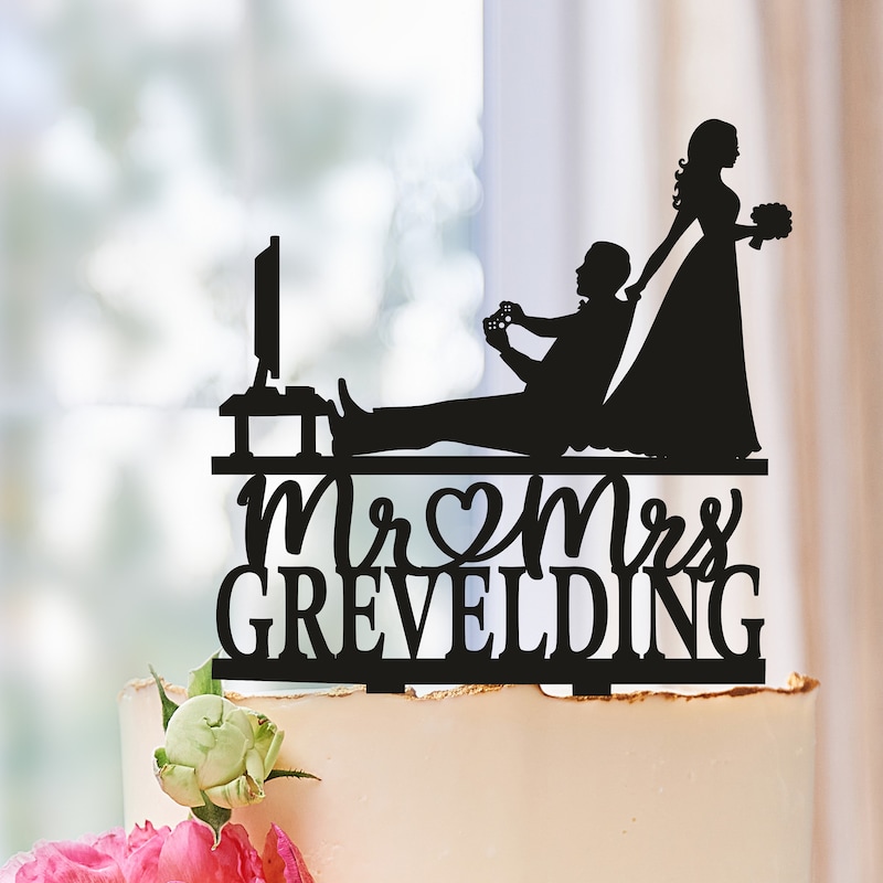 Video Game Wedding Cake Topper - Etsy