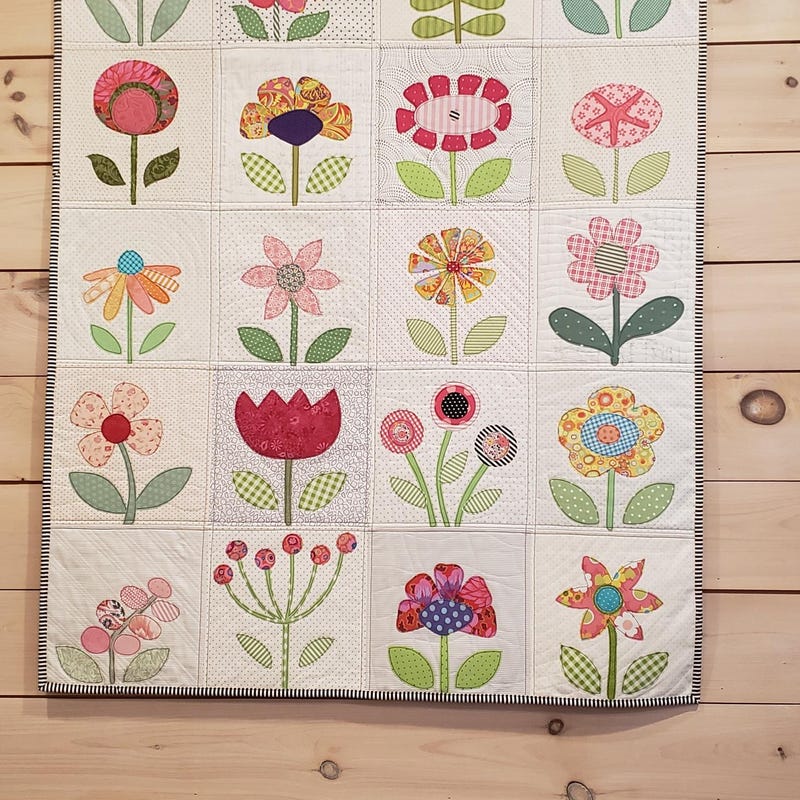 Flower Applique Quilt - Etsy