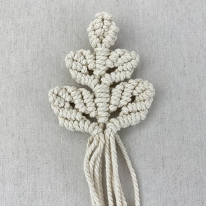 DIY Macrame Branch With Leaves, Macrame Vine PDF Pattern, Macramé ...