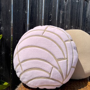 Pan Dulce Pink Concha Pillow, Concha Pillow up to 20", Mexican Food ...