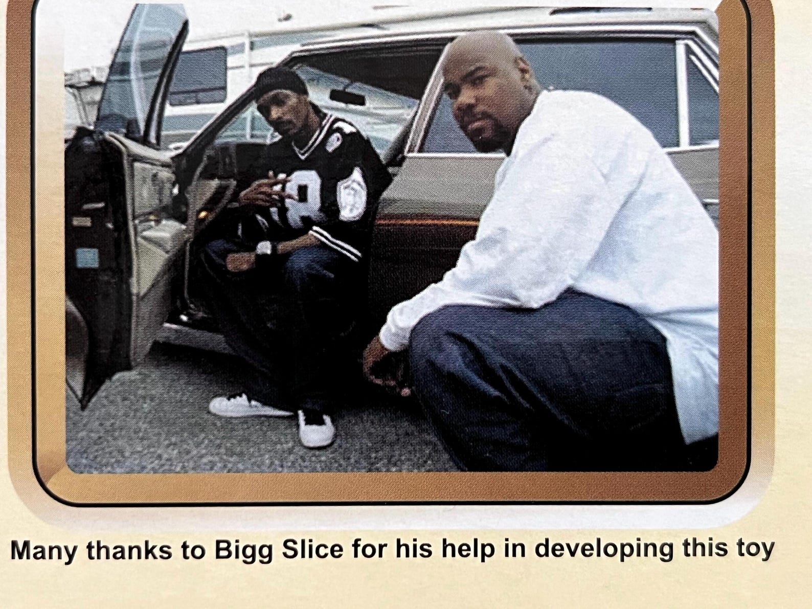 VINTAGE CADILLAC Model SNOOP Deville 1974 1:18 Remote Control Radio Car ...