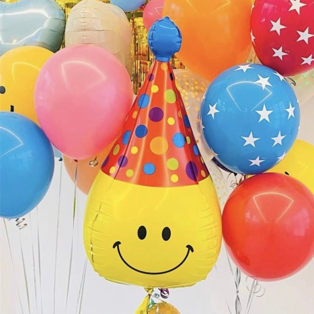 24" Smiley Happy Emoji Balloons 4D - Emoji Birthday, Party Decorations ...