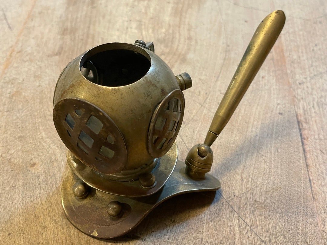 Vintage 1950's - 1960's Brass Desk Top Fountain Pen & Pencil Holder in ...