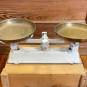 Authentic Vintage Late 1800's - Early 1900's Cast Iron Balance Scale ...