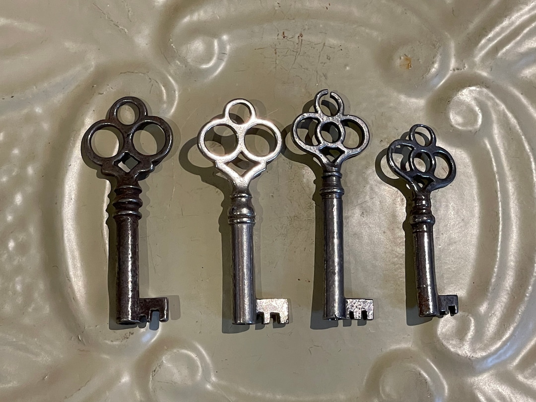 Set of 4 Authentic Vintage Early 1900's Ornate Scrolled Top Metal Door ...