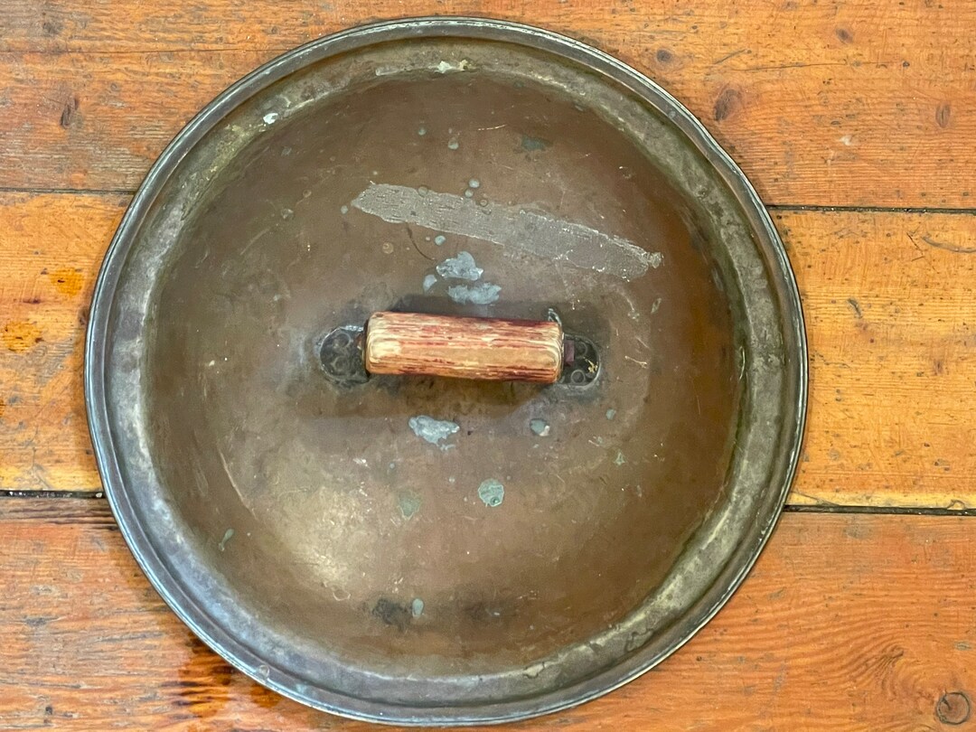 Vintage 1920's - 1930's Large Copper Lid With Tin Lining Underside ...