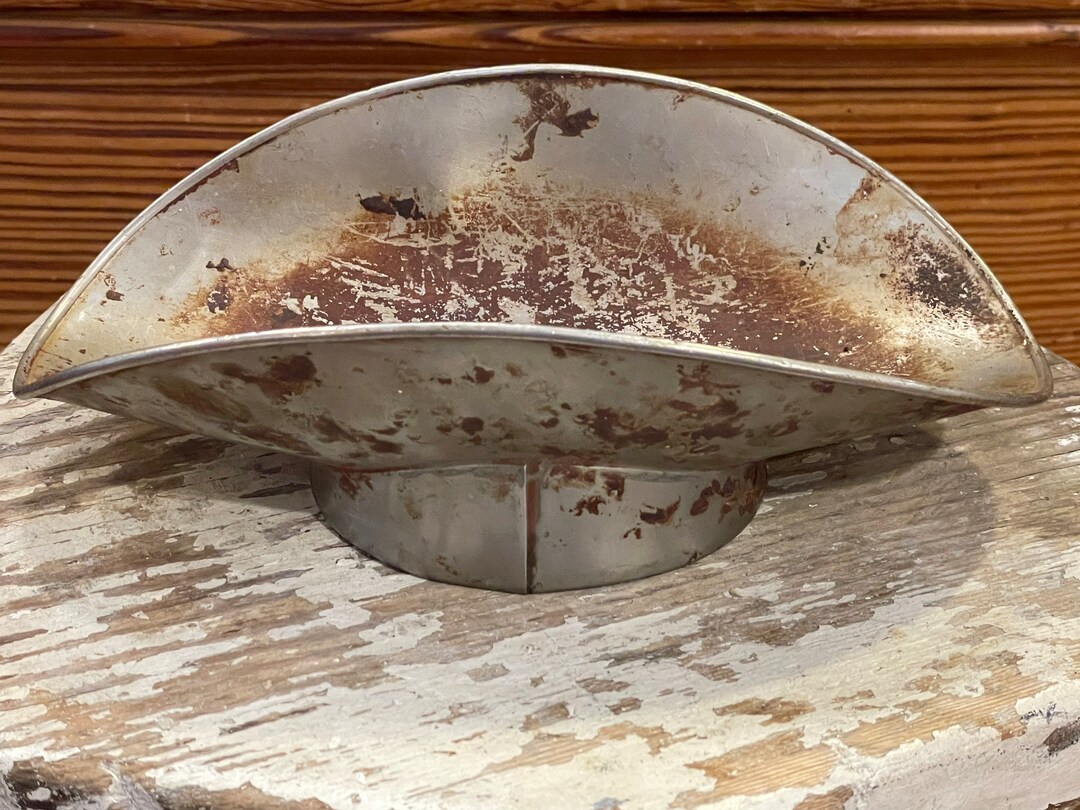 Variety of 3 Sizes/styles Offered: Vintage Early 1900's Metal Scale Pan ...