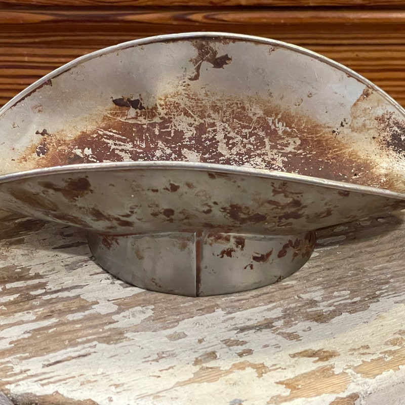 Vintage Metal Scale - Etsy