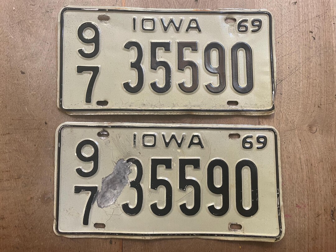 Authentic Pair Vintage State of Iowa 1969 White & Black License Plates ...