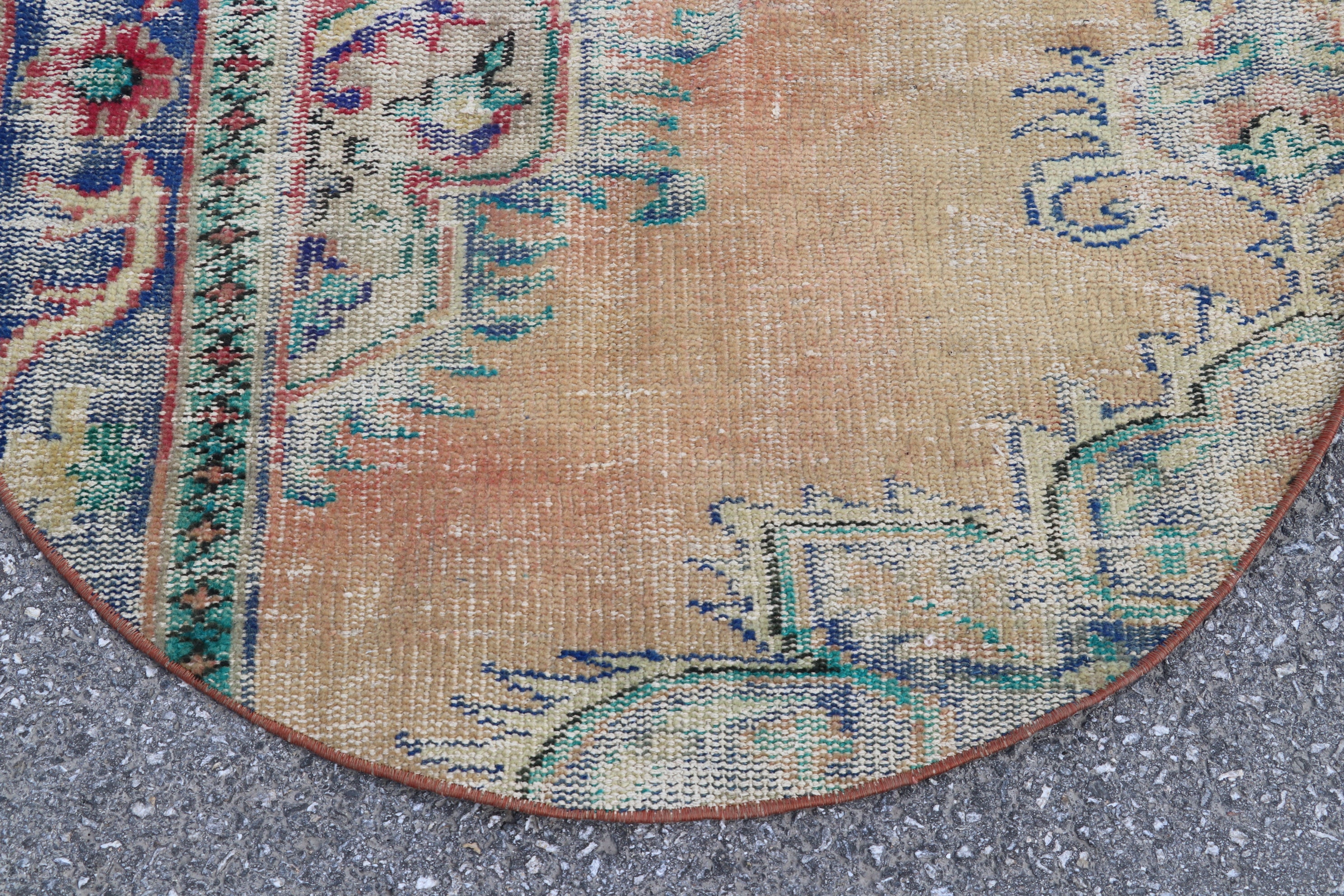 Pale Color Oriental Rug, Turkish Vintage Rug, Round Area Rug, Small Rug ...