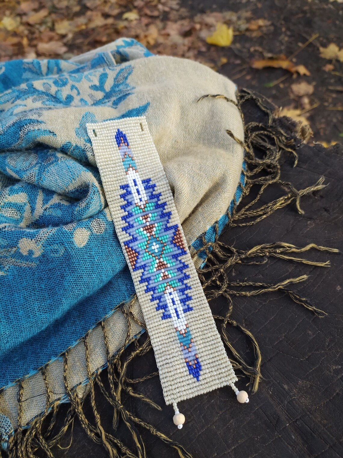 Cherokee Style Beige Old Tribes Pattern Cuff Bracelet, Unisex Bead Loom ...