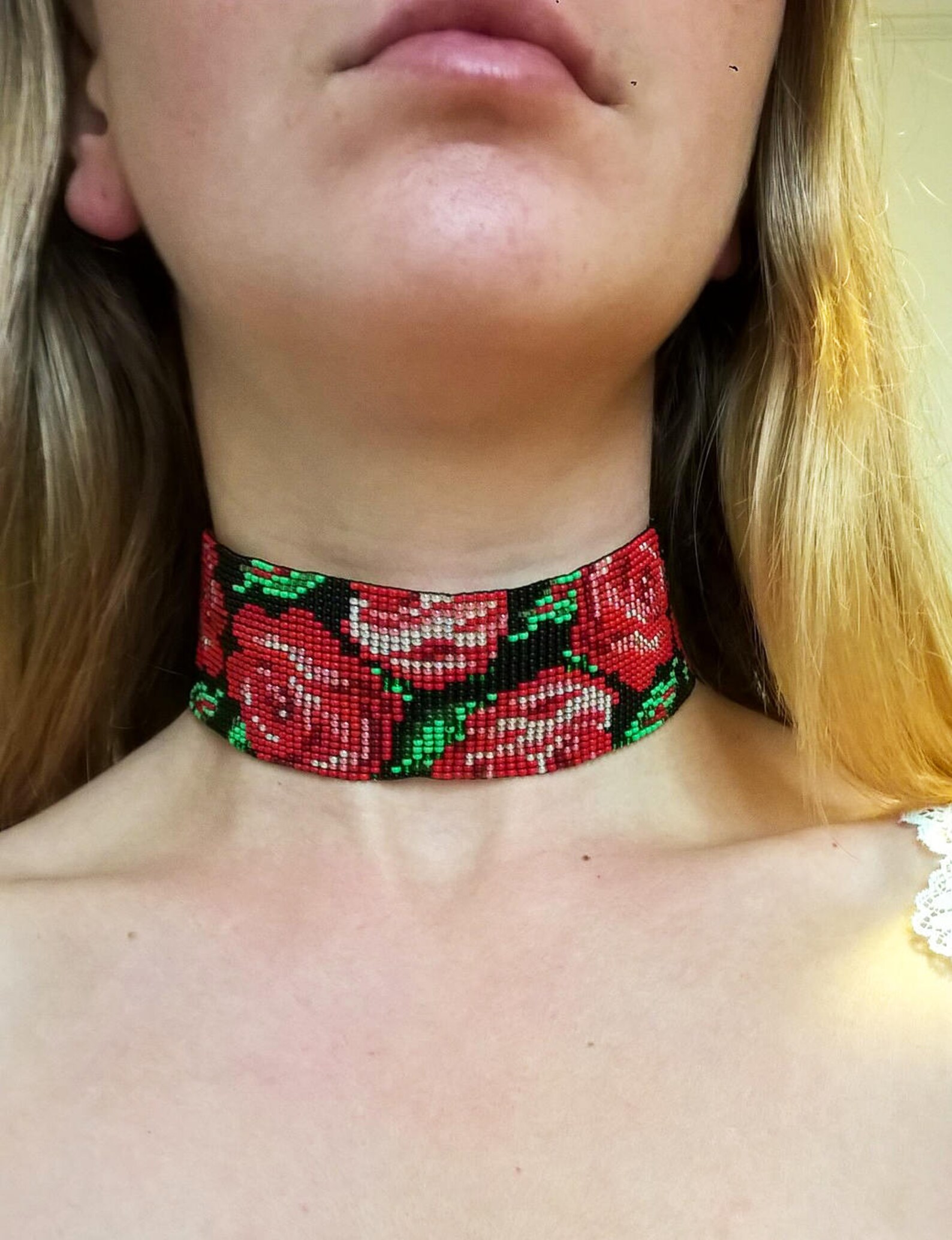 Red Roses on Black Background Chocker Red Roses Bead Chocker | Etsy