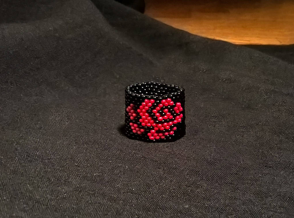 Beaded Ring with Red Roses on Black Background Ring Peyote | Etsy
